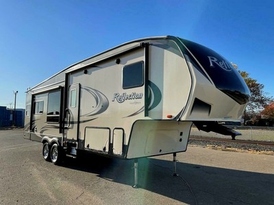 2019 Grand Design Reflection 303RLS – Trailers and Other Vehicles