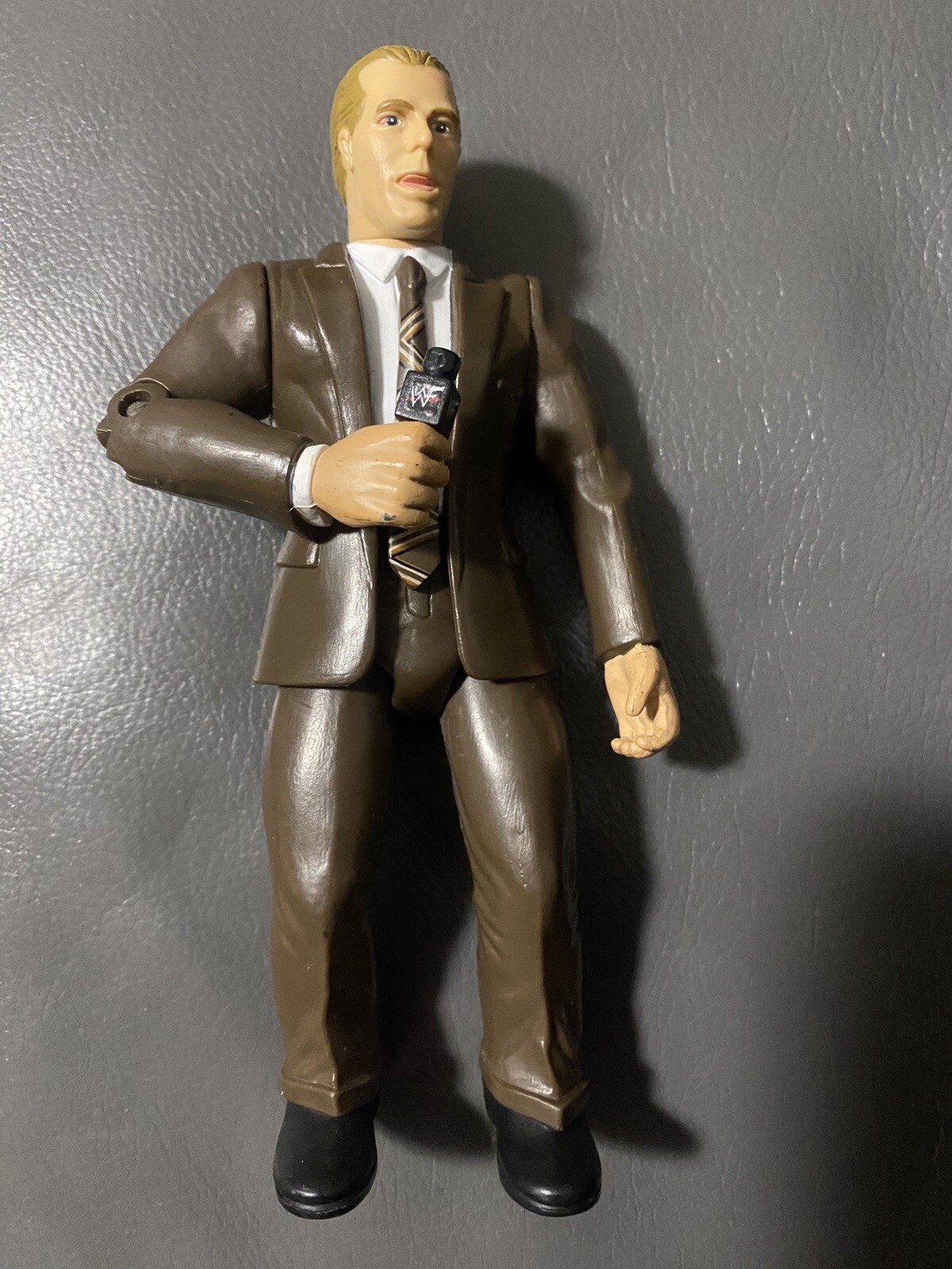 WWF WWE Wrestling 1999 Jakks Action Figure -- Commissioner Shawn HBK ...