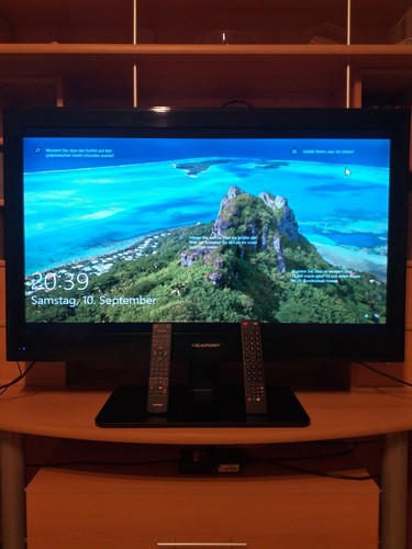 Fernseher 40"(102cm) LED TV W40/173I + 2 Fernbedinungen + WLAN Steak ...