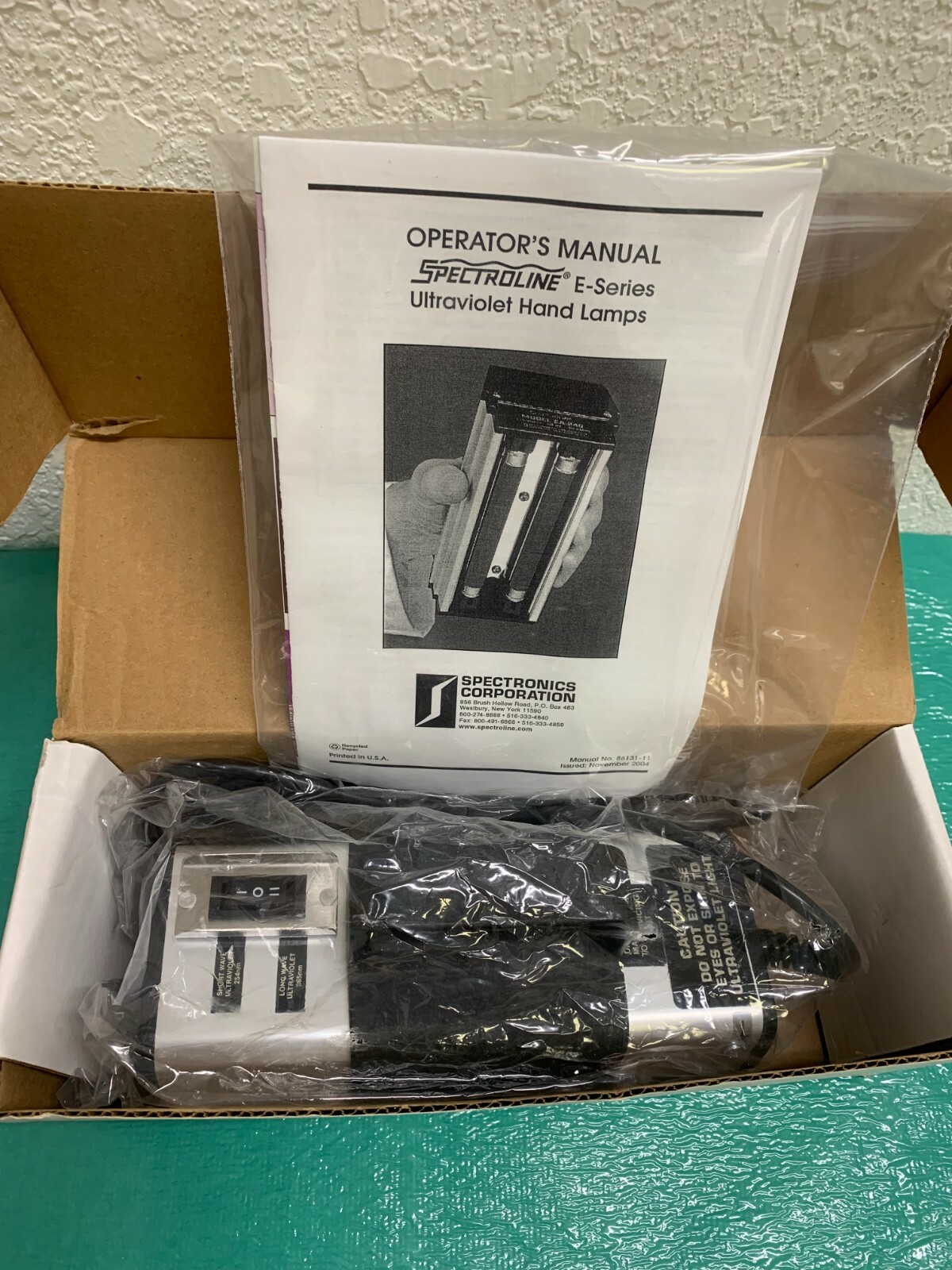 Spectroline ENF-240C/FE Longlife Filter UV Ultraviolet Lamp - EU Plug ...