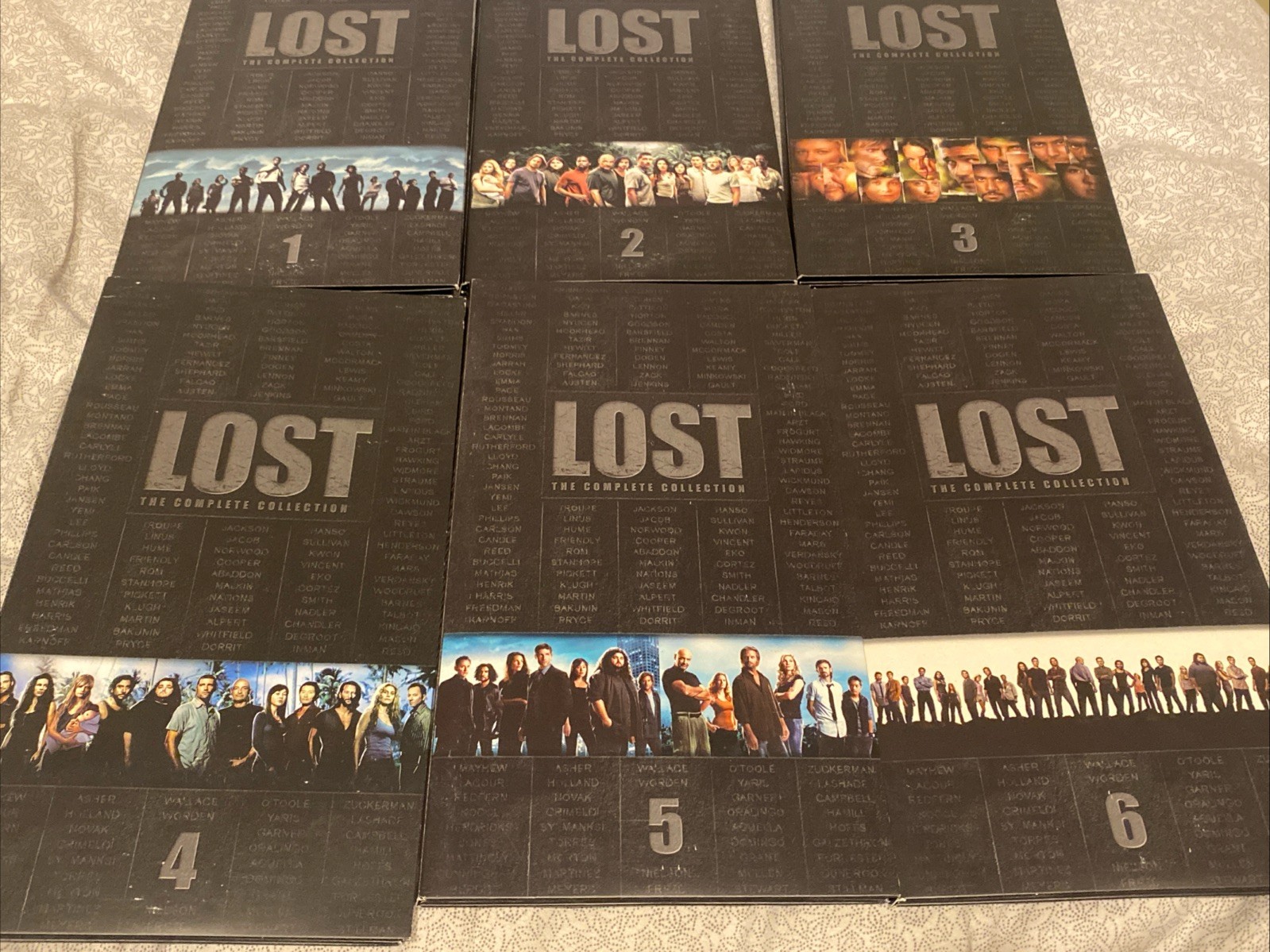 Lost: The Complete Series (Blu-ray Disc, 2010, 36-Disc Set) for sale ...