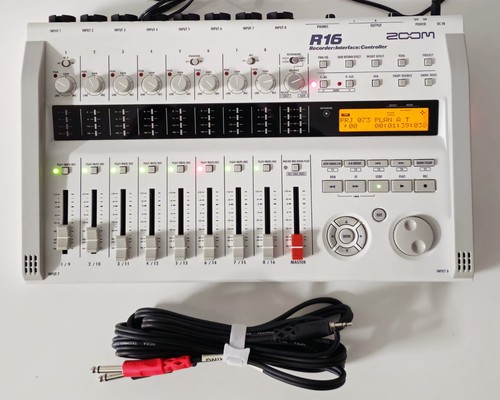 Zoom R16 Portable Multitrack Recorder-Interface-ControllerW/Cable ...