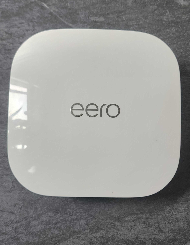 eero Pro 6E Tri-Band Mesh Wi-Fi Router S010001 White No Adapter Lock ...