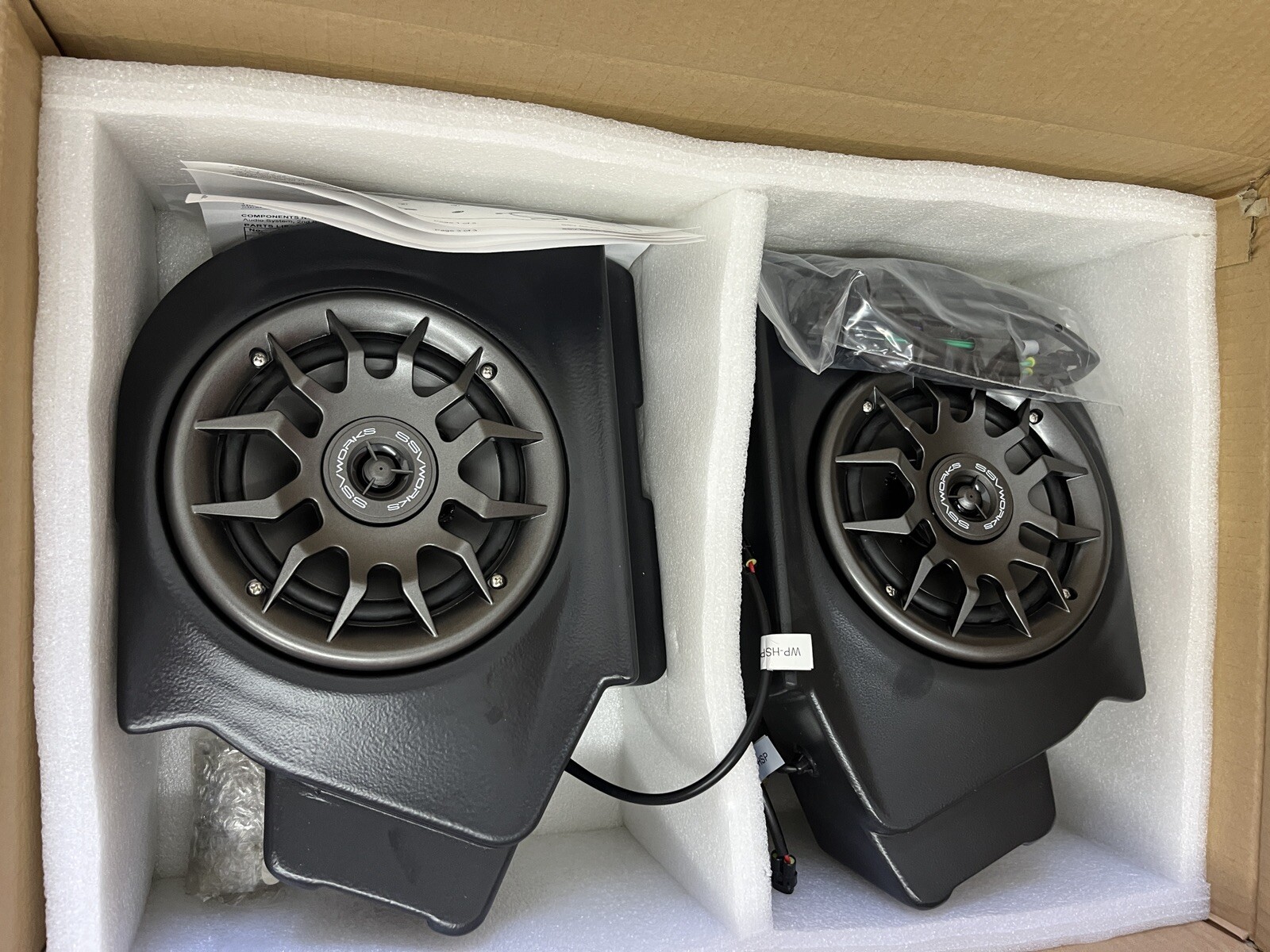 GENUINE Yamaha NOS 2HC-H81D0-V0 Rear Speaker Pods for sale online | eBay