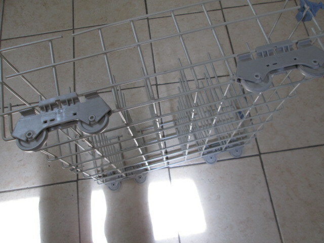 KitchenAid Dishwasher Lower Rack Part # W10909037 for sale online | eBay