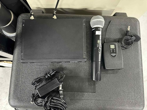 SHURE ULXP4 WIRELESS MIC COMBO SYSTEM - Handheld & Lavalier 554 ...