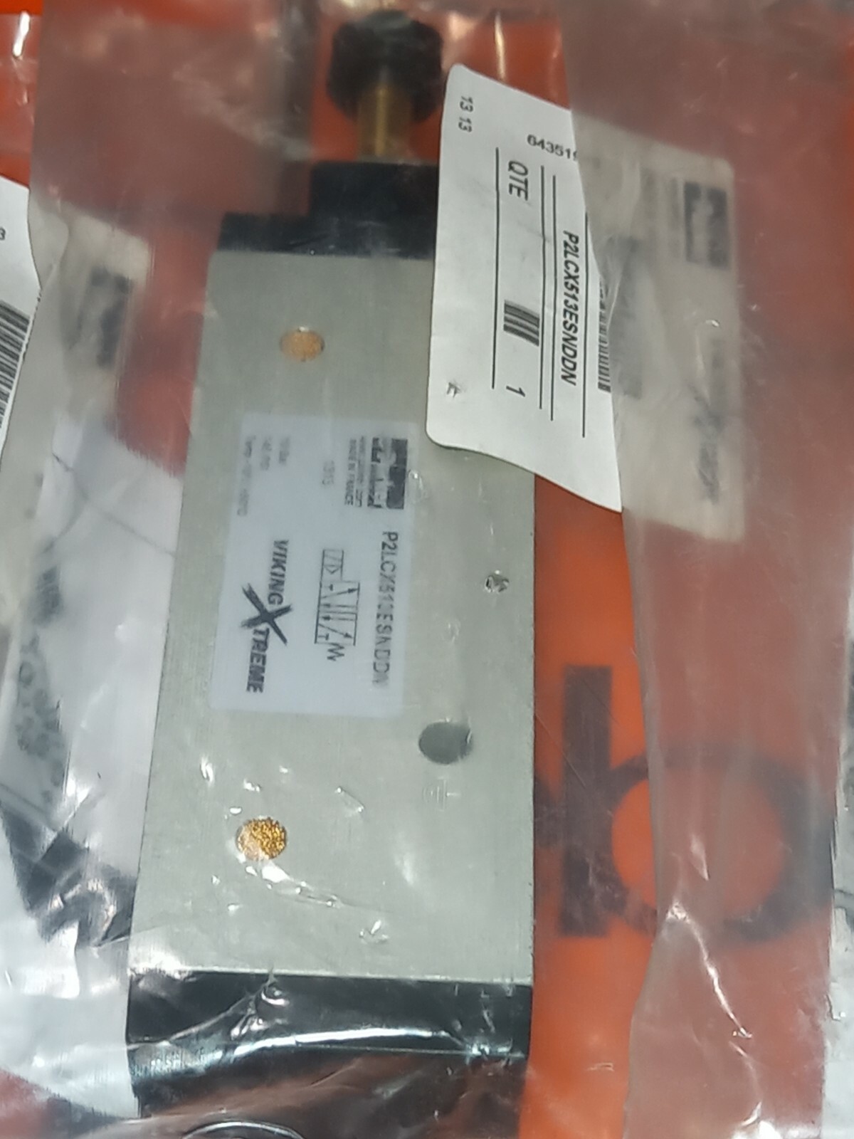 PARKER VIKING EXTREME P2LCX513ESNDDN SOLENOID/SPRING VALVE 3/8 BSP NEW ...