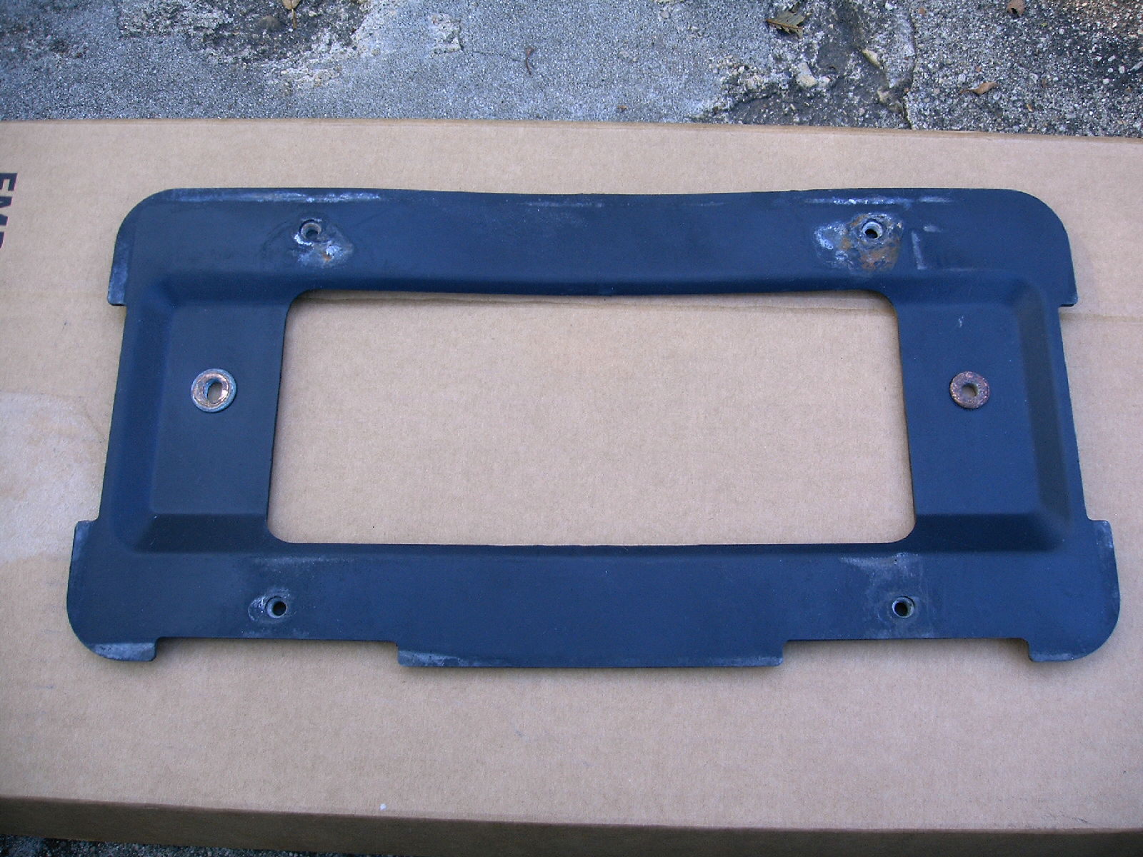 BMW 3/5 Series/X5/Z4/Mini 99-10 Rear License Plate Base 51188238061 | eBay