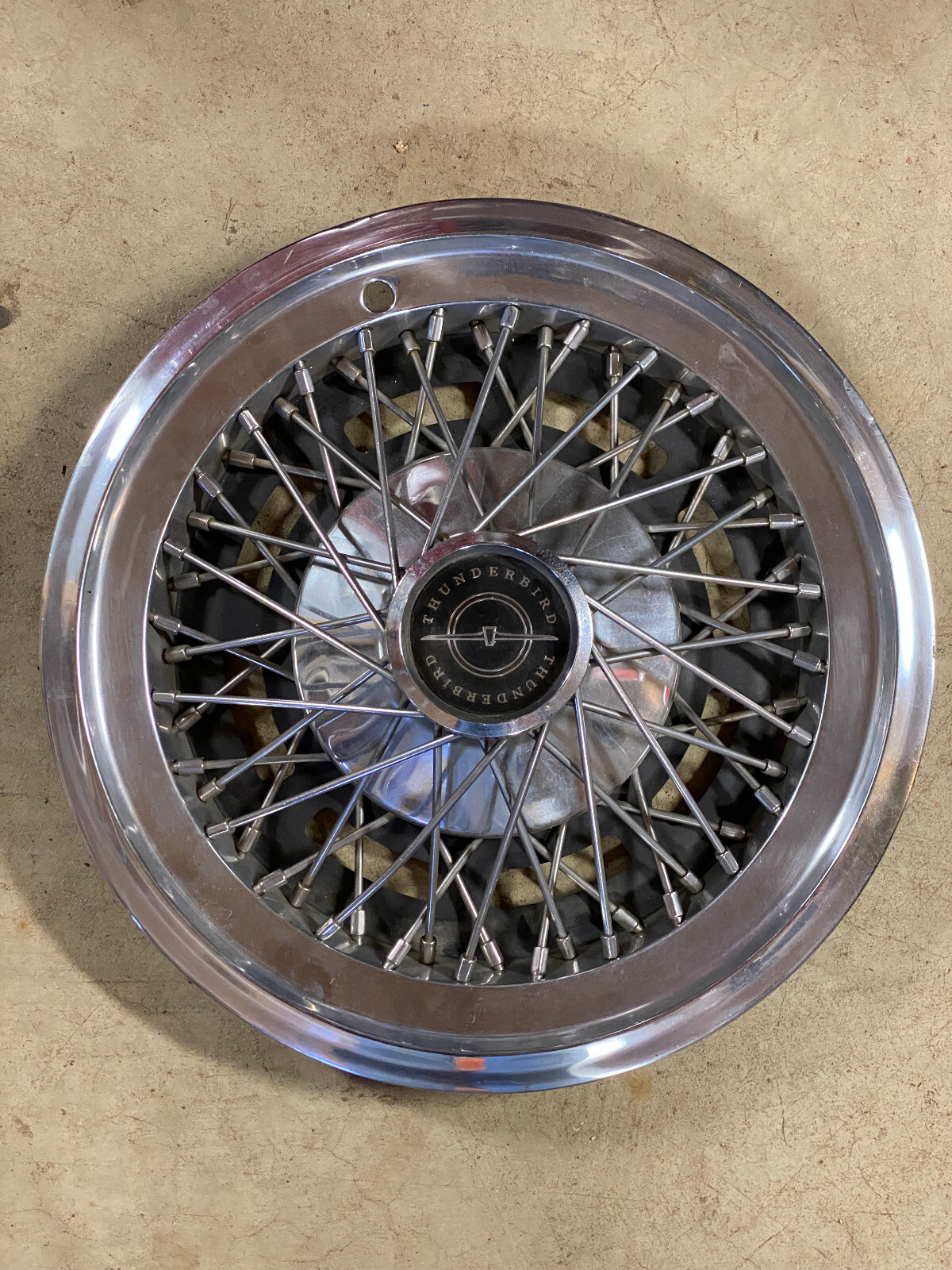 Ford Thunderbird Wire Spoke Hubcap Wheel Cover | OE | Hub Cap | United ...