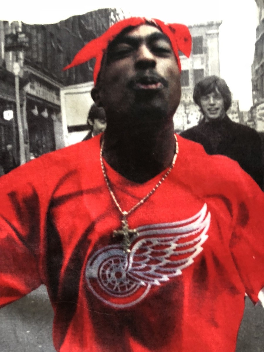 2pac Shakur Spitting