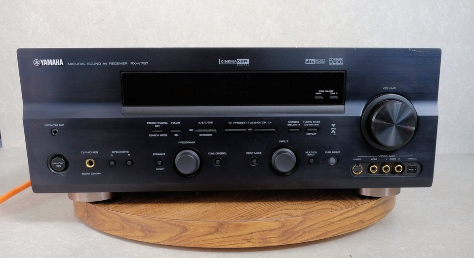 Yamaha RX-V757 7.1-Channel Home Theater Receiver , powers on, selling ...