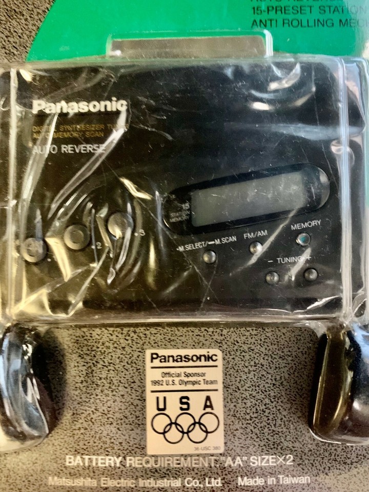 Panasonic RQ-V180 Auto Reverse Walkman Digital Synthesizer Tuner AM/FM ...
