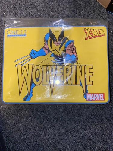 Mezco One:12 Collective Wolverine Deluxe Steel Box Edition Figure ...