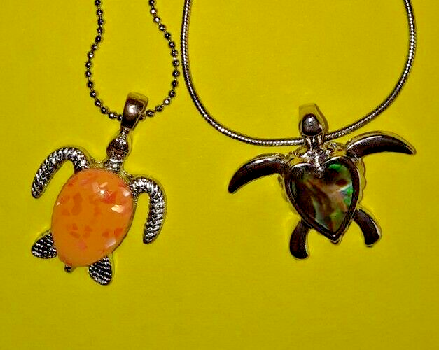 Lot of 2 ~ COOL JEWELS Loggerhead TURTLE BEAUTIFUL PENDANT NECKLACES ...
