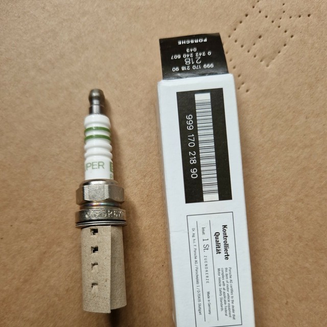 Set of Genuine Porsche 955 Cayenne S Spark Plugs 99917021890 for sale ...