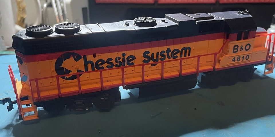 HO Life Like Chessie System #4810 B&O GP-38 Locomotive Engine Serviced ...