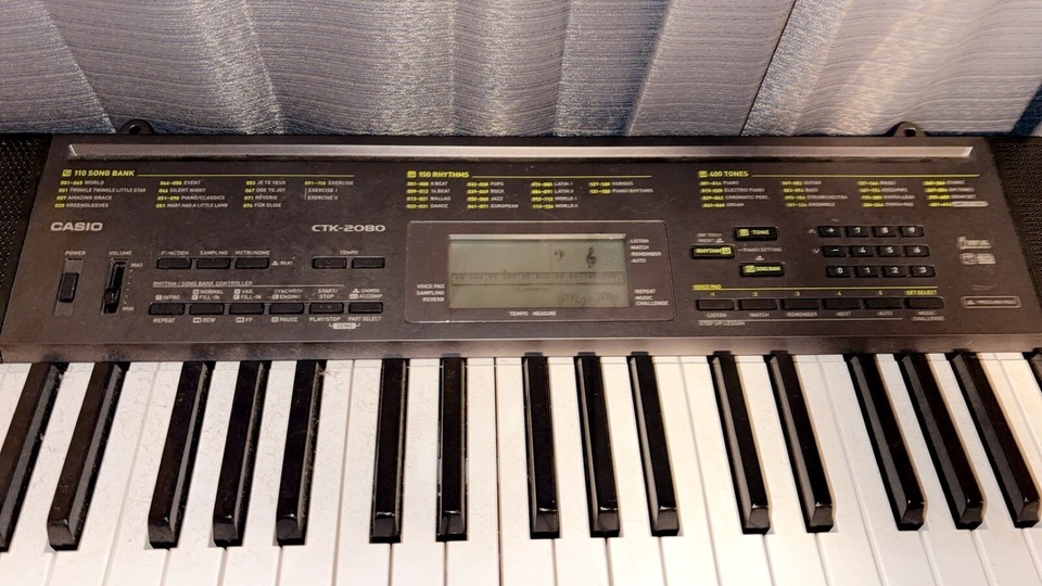 Casio CTK-2080 Portable 61 Key Electronic Piano Keyboard Synthesizer ...
