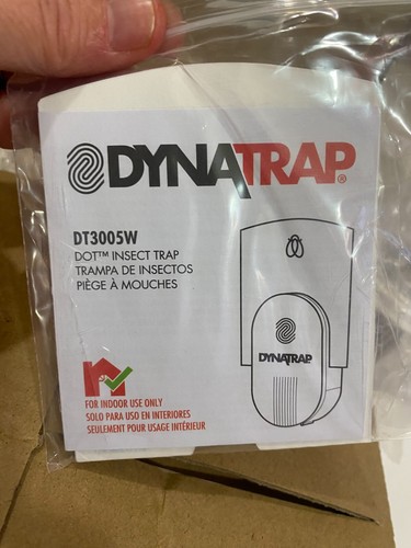 2PK DynaTrap Uv Bug Trap DT3005W Fruit Fly Discreet Outlet Trap-NEW | eBay