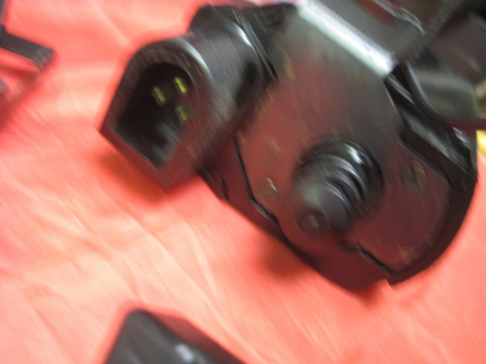 Singer 7105 Sewing Machine Motor Light Socket On/off Switch | eBay