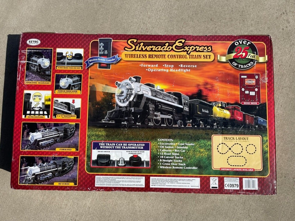 EZTEC 46 PIECE TRAIN SET, Silverado Express With Over 25 Feet of Tracks ...