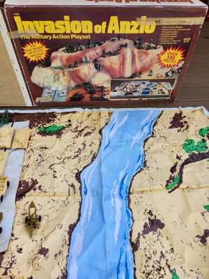 “Vintage Invasion of Anzio Military Action Playset - 157 Pieces. Nearly ...