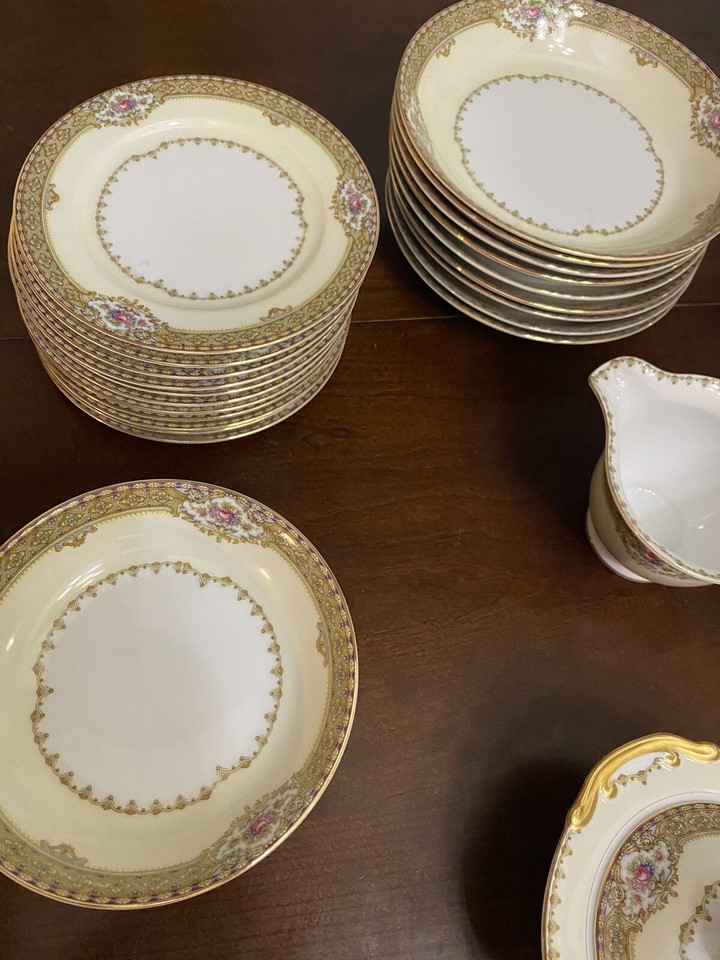 Vintage 84-Piece Set of MEITO CHINA Annette Pattern Hand Painted in ...