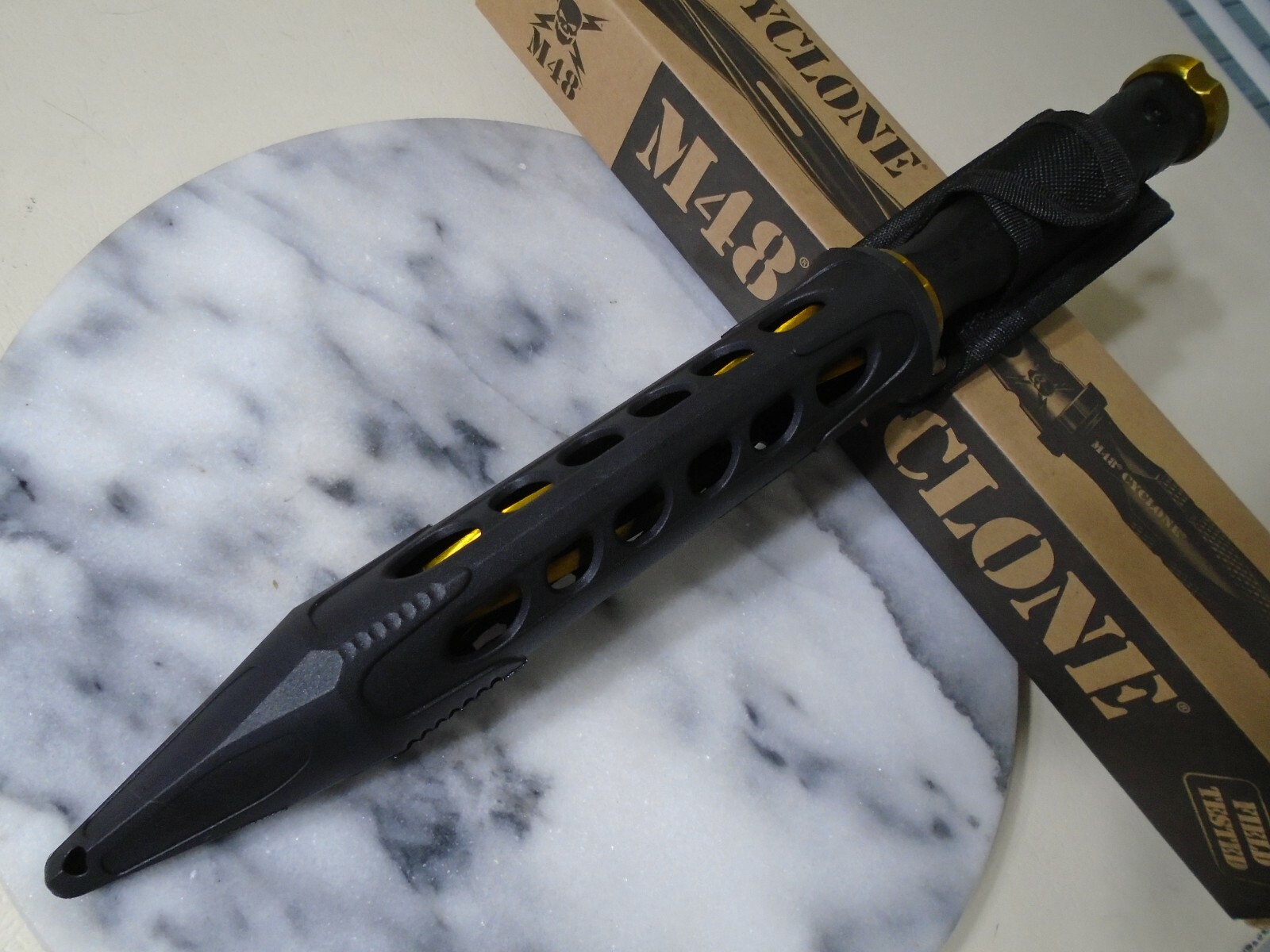 M48 Cyclone Gold Solar Flare Twister Tri Dagger Knife Spike UC3163GLA ...