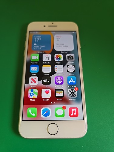 Apple iPhone 7 - 32GB (Unlocked) - A1778 - Silver (YK313) | eBay