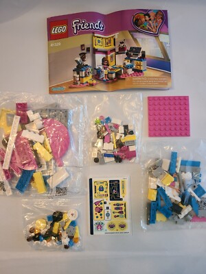 LEGO Friends Olivia’s Deluxe Bedroom 41329 Building Set 163 Piece New W ...