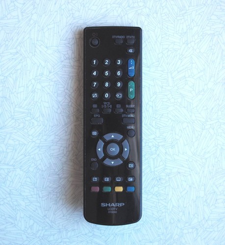 Authentique / original Télécommande / remote control SHARP LCDTV 10240 ...