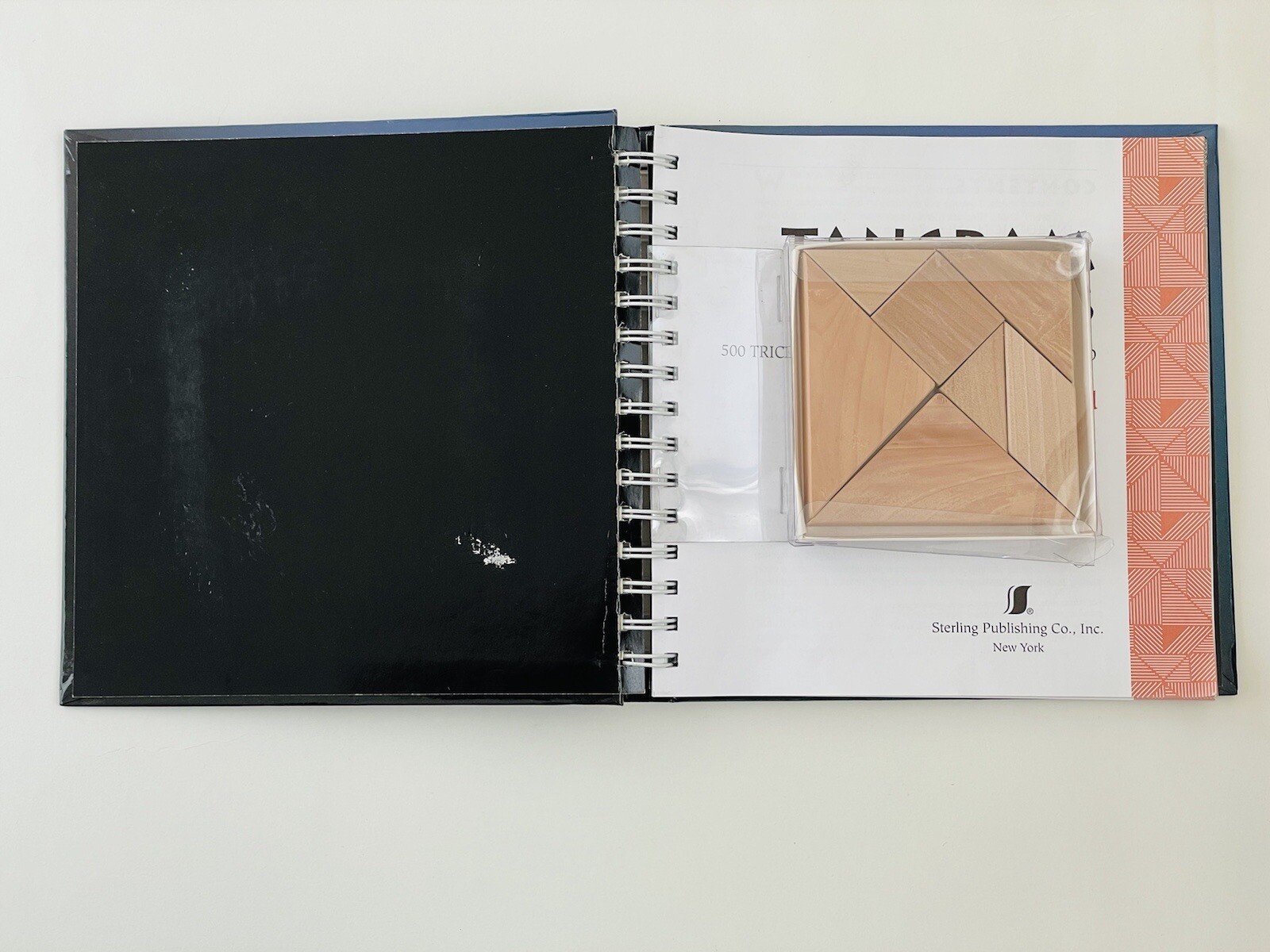 Tangram Puzzles: 500 Tricky Shapes to Confound & Astound/ Includes ...