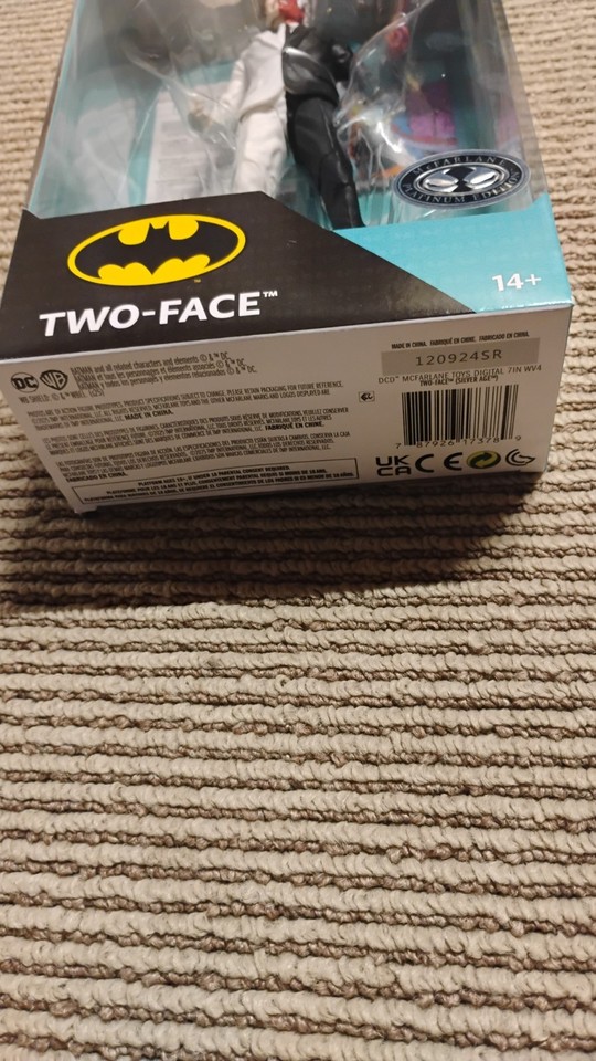 Two-Face, The Silver Age, Platinum Ed, McFarlane DC Multiverse Digital ...