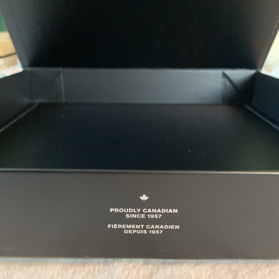 CANADA GOOSE Empty Magnetic Collectors Box 40.5 X 40.5 x 6cm | eBay UK