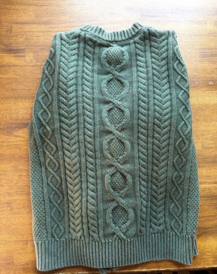 L.L. Bean Men's Irish Wool Cable Knit Green Fisherman Sweater Size ...