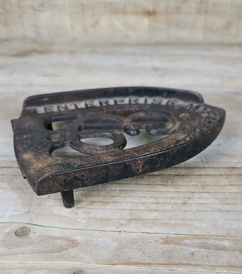 Antique Cast Iron Trivet for Sad Iron ENTERPRISE MFG Co Philadelphia ...