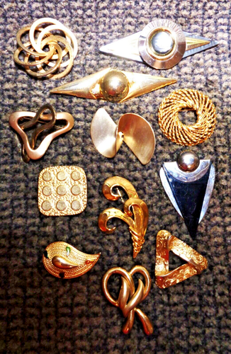 12 Piece LOT of Vintage & Modern Variety PINS & BROOCHES | eBay