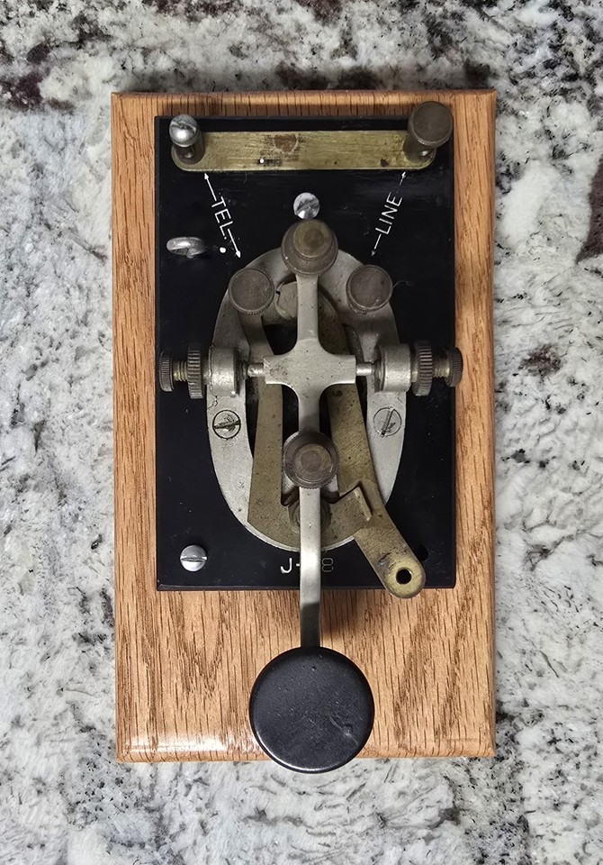 WWII J-38 Signal Corps Telegraph Key ~ Vintage Morse Code Straight Key ...