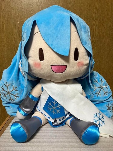 VOCALOID Hatsune Miku Plush Toy Snow Size Dodeka Jumbo Fluffy 50cm USED ...