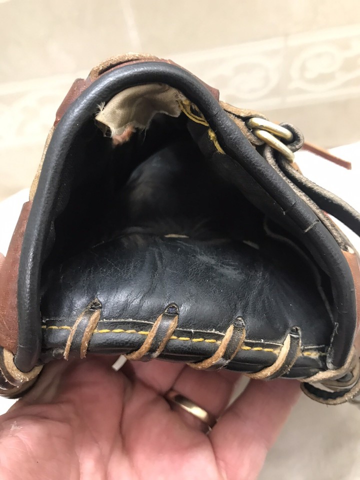 Rawlings VSB135 Vise 13.5” Game Ready Deep Pocket Softball Glove Right ...