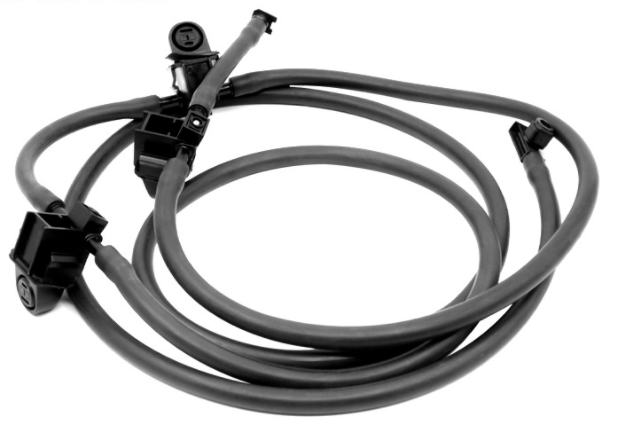 2048601992 Windshield Washer Hose For Mercedes Benz X204 GLK300 GLK350 ...