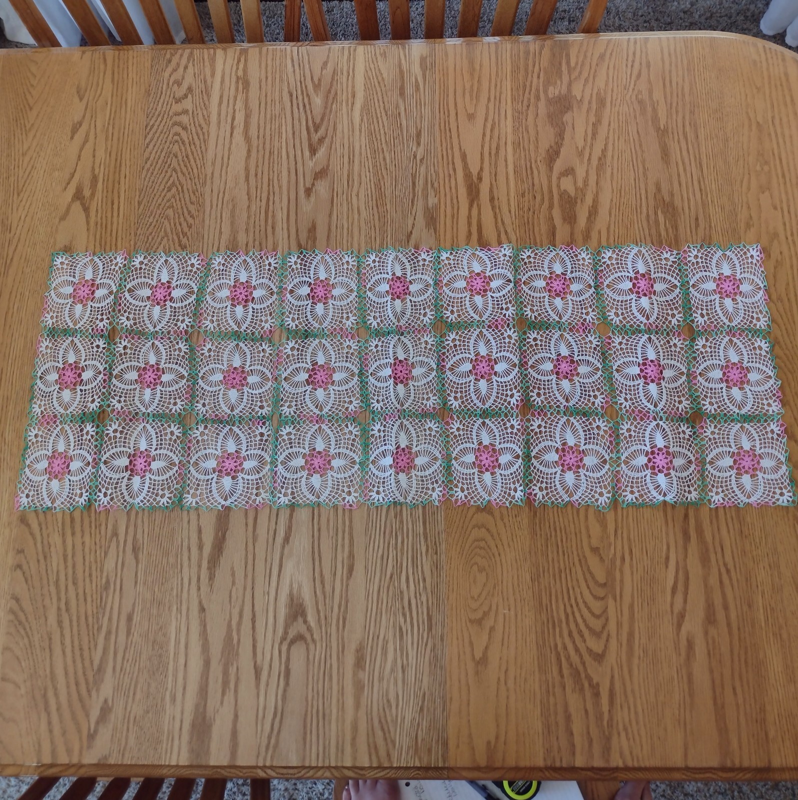Vintage Handmade Crocheted Table Runner Dresser Scarf Doily Pink Green ...
