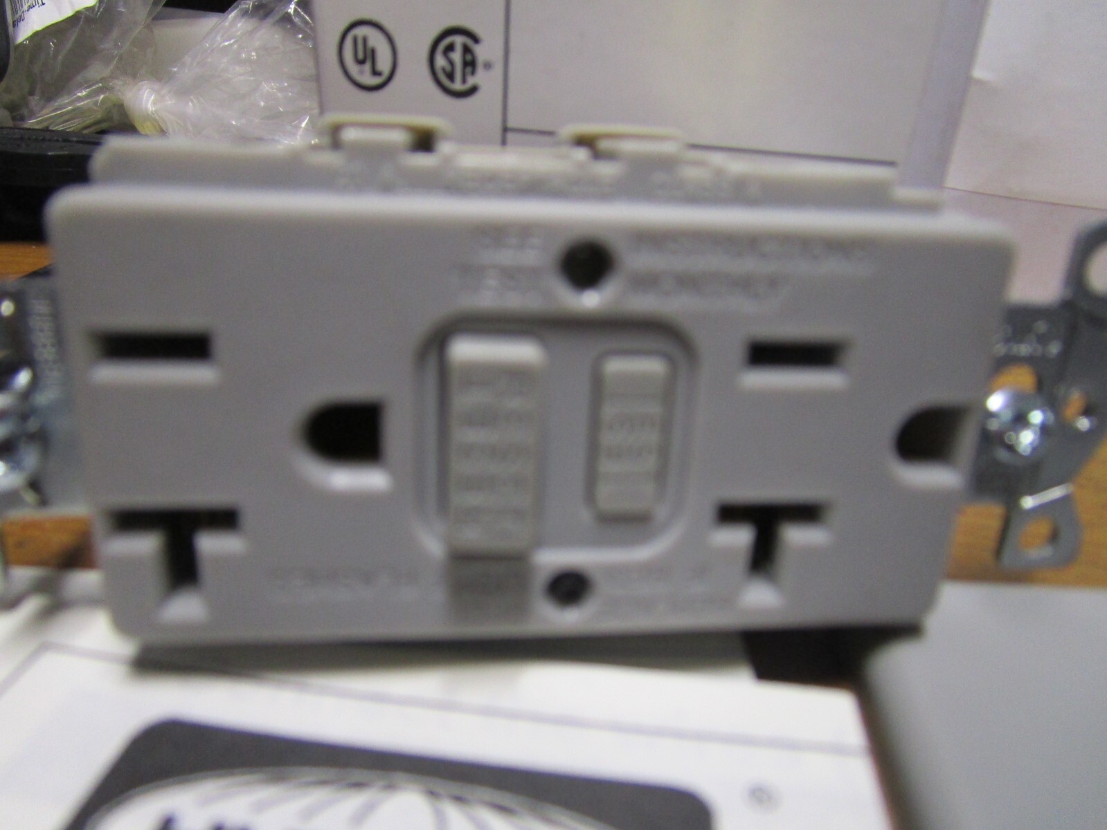 HUBBELL GFCI Receptacle, 20A, 125VAC, 5-20R, Gray | eBay