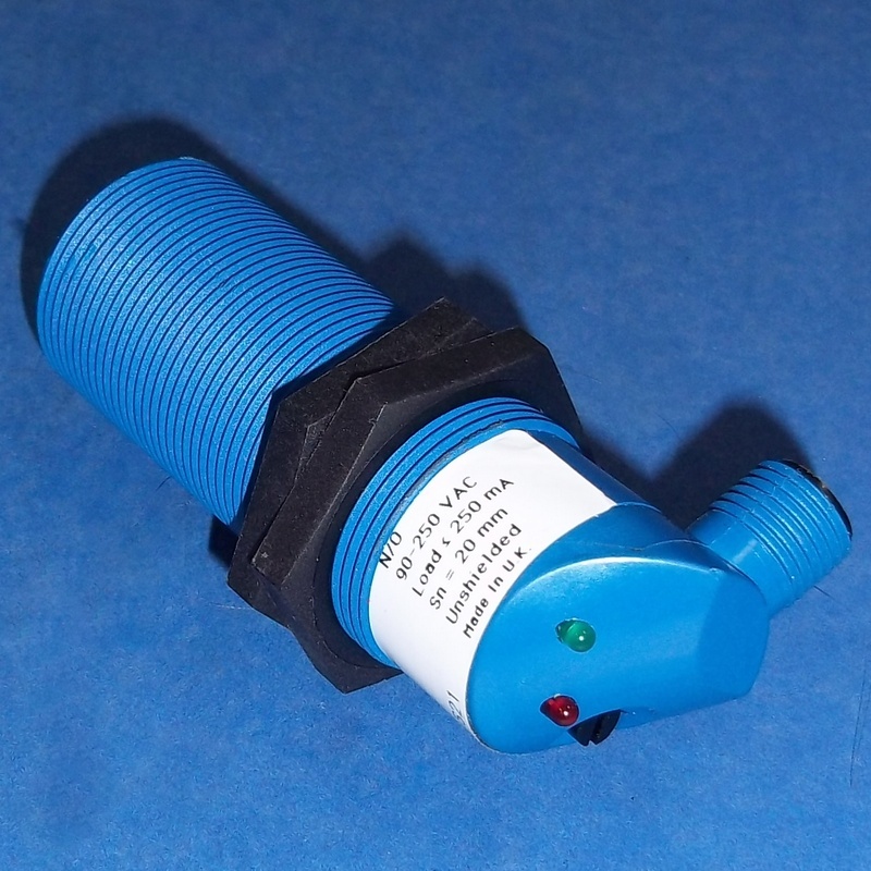 1+BALLUFF+BCS-030-WS-5-L-S-21+BCS030WS5LS21+PROXIMITY+SWITCH for sale ...