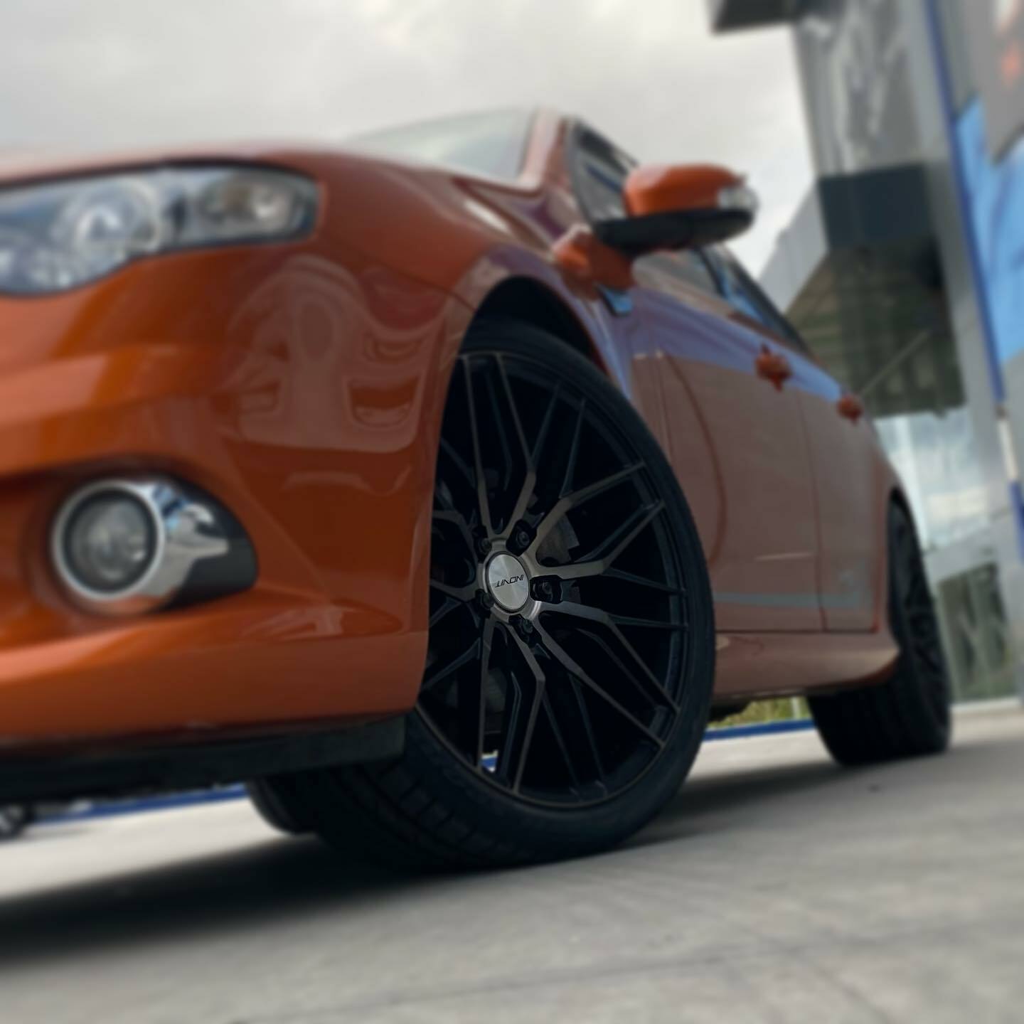 20" INOVIT BLITZ Wheels in Black Dark Tint Finish Size 20x8.5 20x10 PCD ...