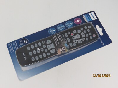 Philips 8 Device Elite Backlit Universal Remote Control SRP9488C/07 ...