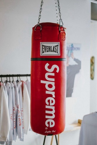 Supreme x Everlast Boxing Bag Red Punching Bag SS16 Mike Tayson ...