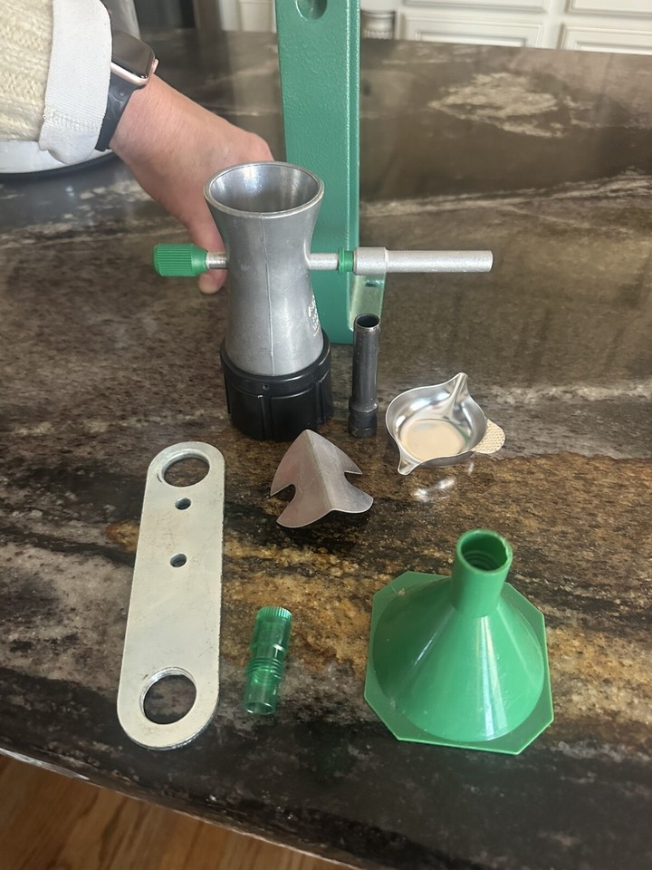 RCBS Uniflow Powder Measure III W/baffle- Trickeler- And Stand | eBay