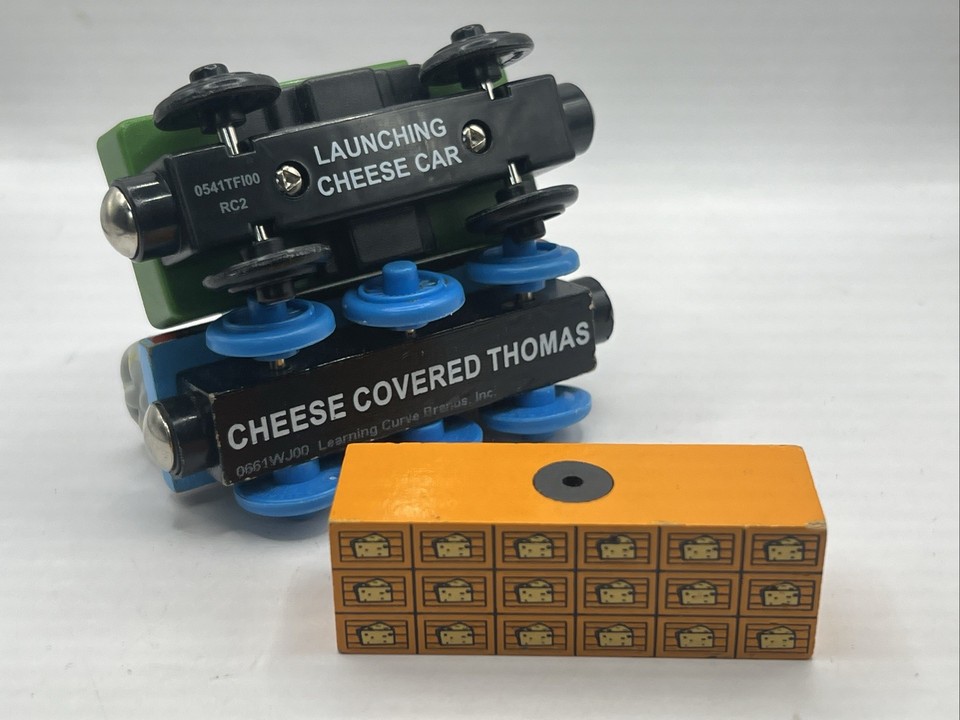 Thomas & Friends Wooden Train CHEESE COVERED THOMAS & LAUNCHING CHEESE ...