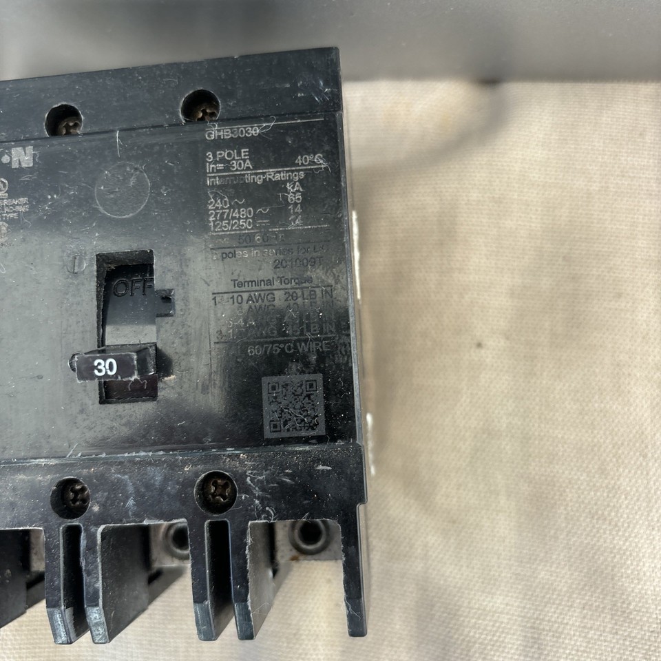 Eaton GHB3030 30Amp 480V bolt on Circuit breaker | eBay