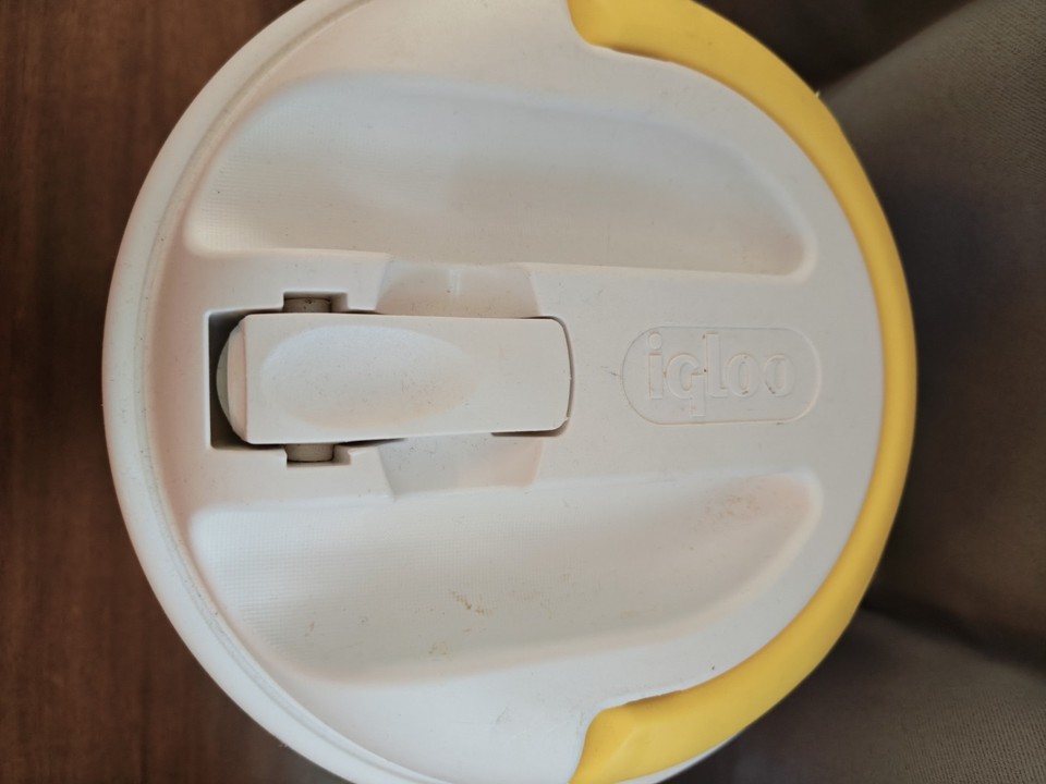 Igloo Gallon Cooler Water Jug Flip Spout Handle Turquoise And Yellow ...